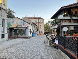 Serbian Kafana: A Blend of Culture, Cuisine, and Music